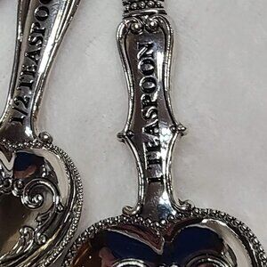 GANZ | Kitchen | Ganz Measuring Spoons Intricate Hearts 4 Piece Set ...